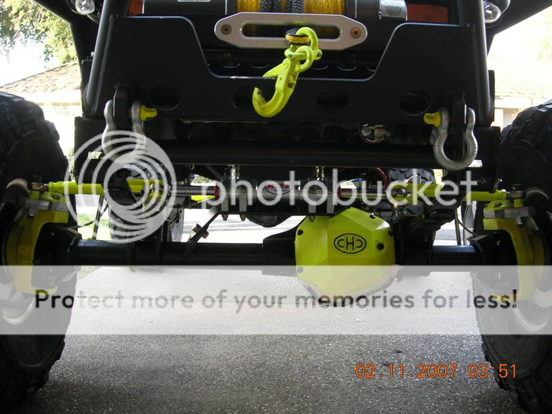 Pics of Full Hydro Ram Mounts | Pirate 4x4