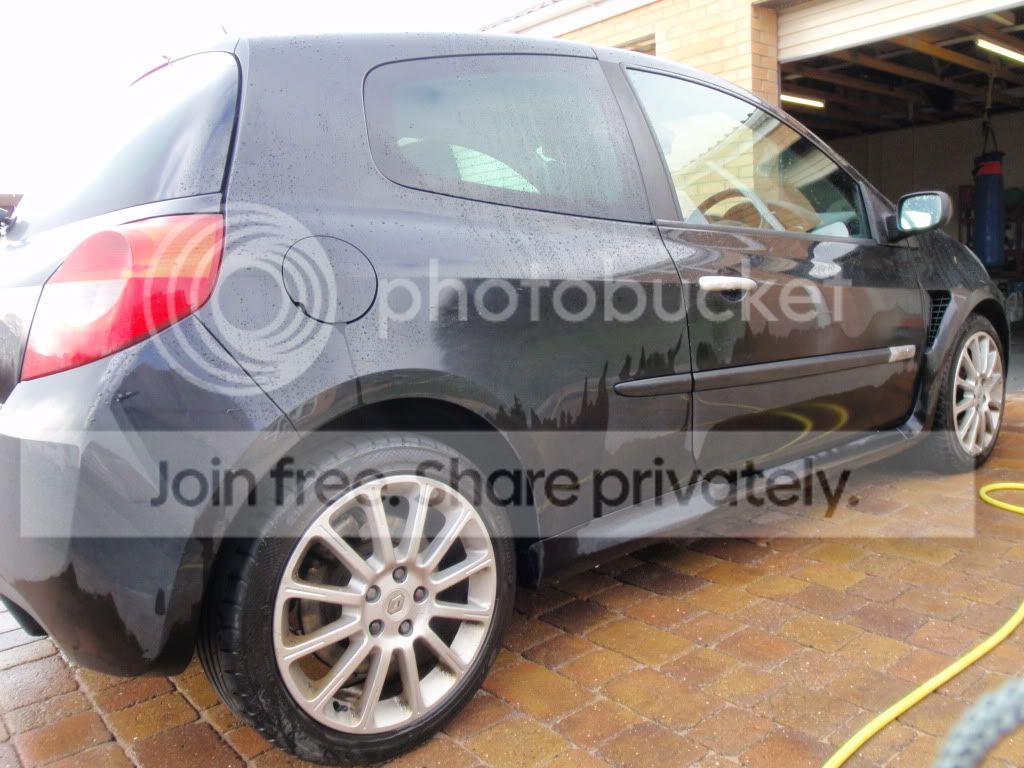 Clio 197 - (Apologies for lack of pictures due to camera dying ...
