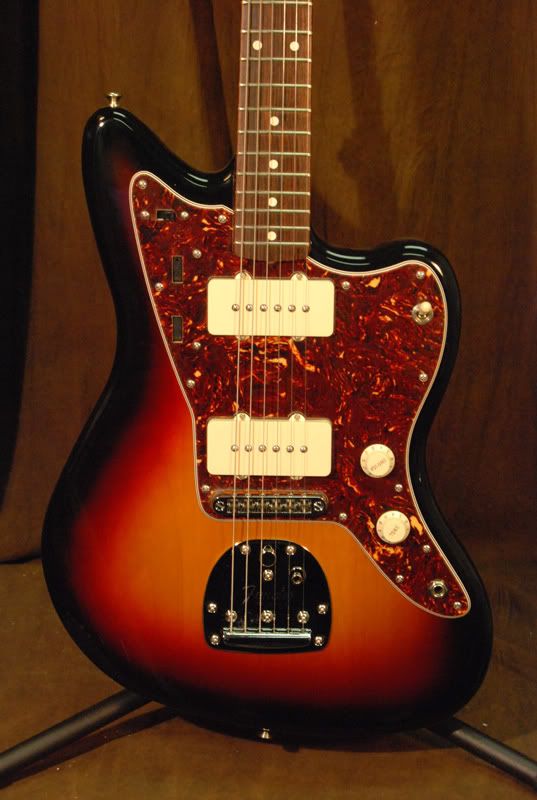 Dumb question: slanted vs. straight TOM? - OffsetGuitars.com